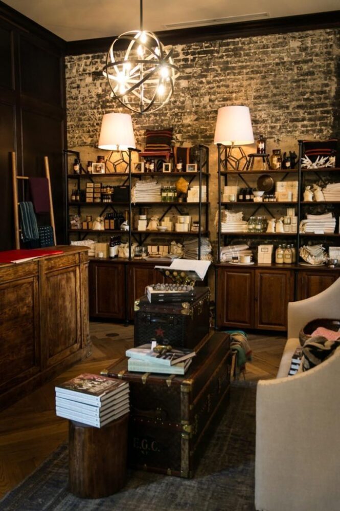 The Oxford Exchange in Tampa by NYC photojournalist, Kelly Williams