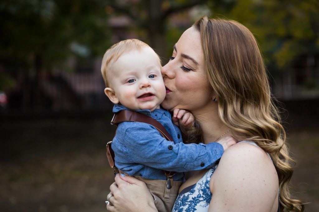 A Marcus Garvey Park Family Portrait Session - San Antonio & Austin ...