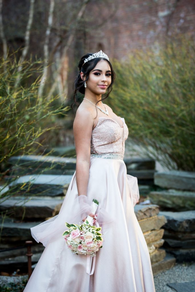 Cold Weather Portrait Tips | How to Look Warm In Front of the Camera