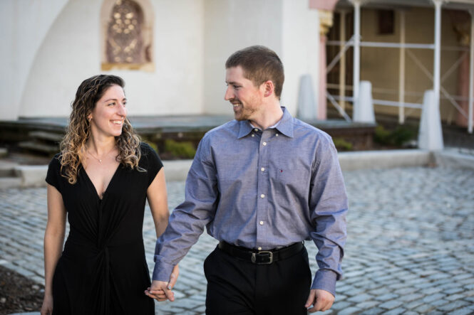 Vanderbilt Museum Engagement Photo Shoot