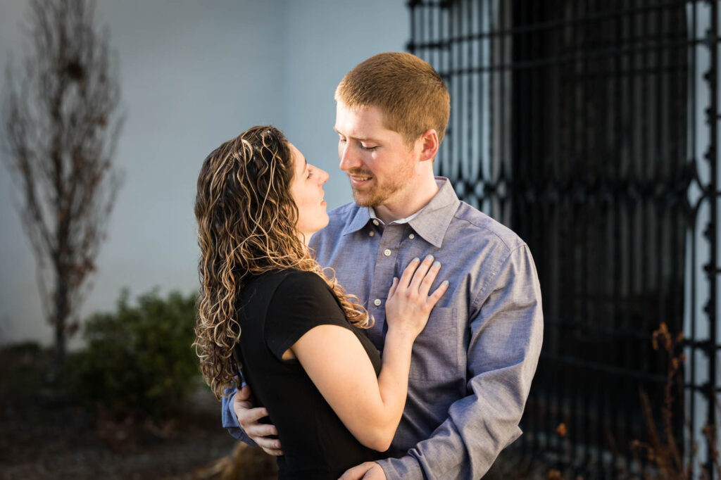 Vanderbilt Museum Engagement Photo Shoot
