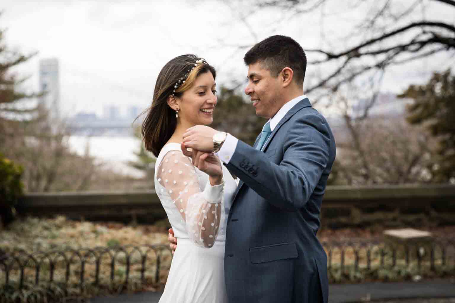 Fort Tryon Park Wedding -- Cold Weather, Warm Hearts
