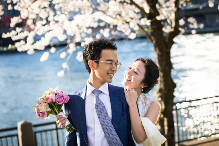 Roosevelt Island Engagement Photoshoot