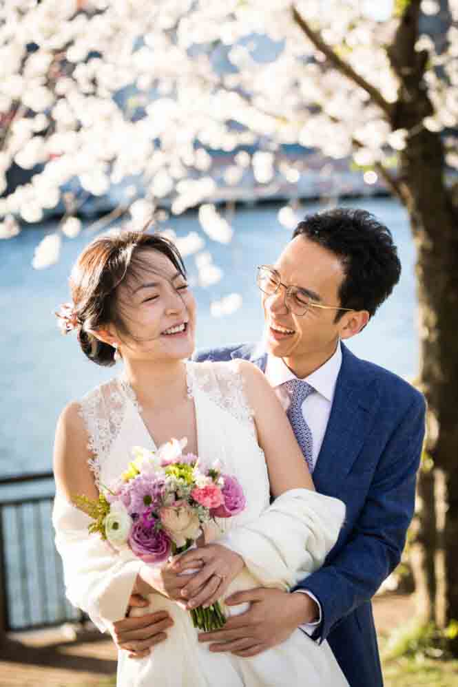 Roosevelt Island Engagement Photoshoot