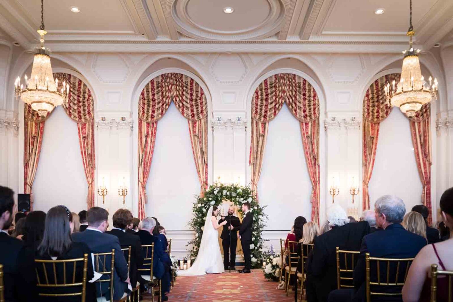 How to Select the Perfect Wedding Venue
