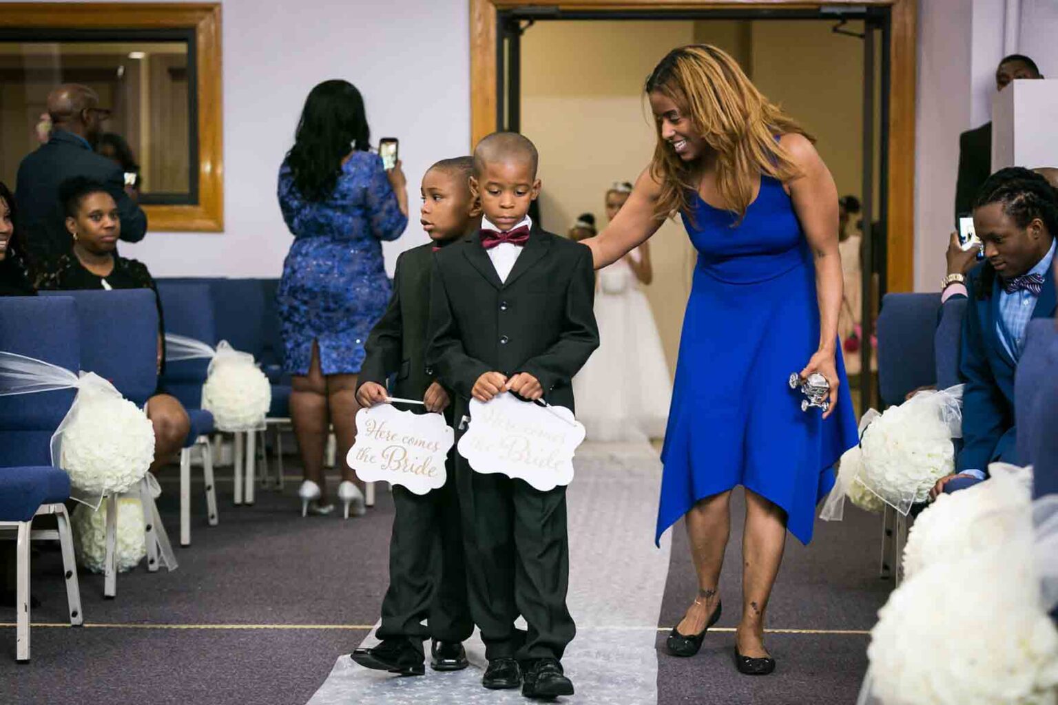 The Best Wedding Jobs for Family and Friends