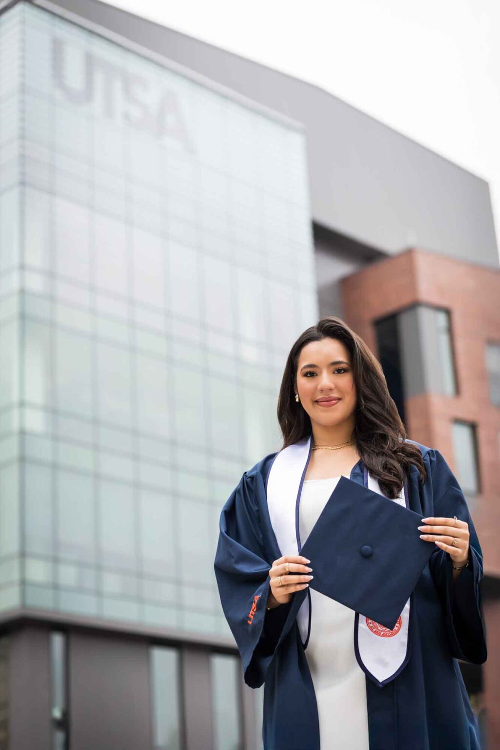 Downtown San Antonio UTSA Graduation Photo Shoot - Los Angeles Wedding ...